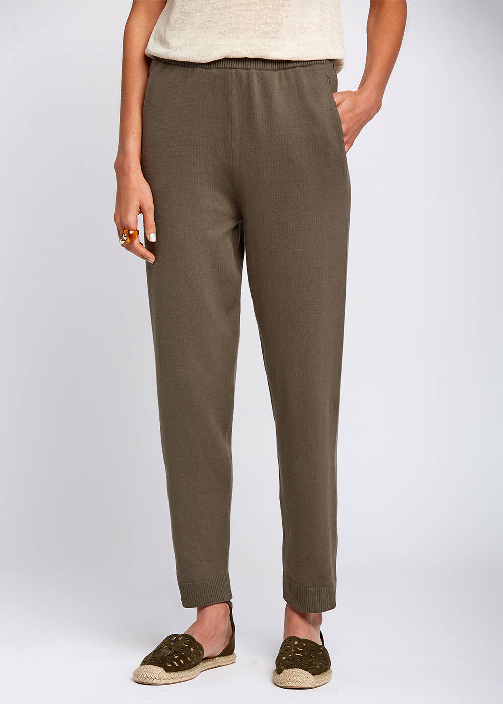Organic Cotton Khaki Knit Pants | KNITSS